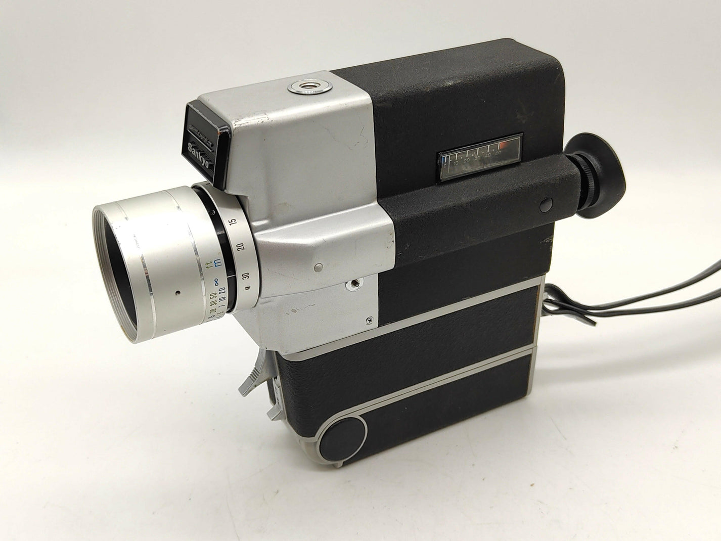 FILM TESTED Sankyo Super CM-300 Super-8 movie camera. | Classic Cameras AU